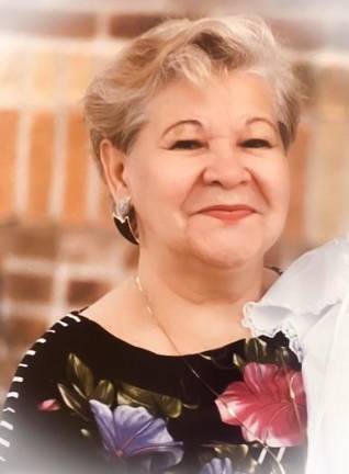 Edith Estrella Garcia, 100