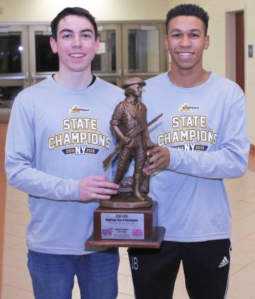 MaxPreps recognizes Monroe-Woodbury's two state champion soccer teams