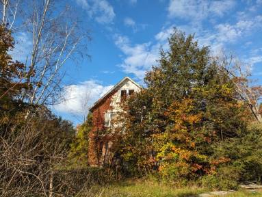 What’s going on with the Roscoe Smith Estate?