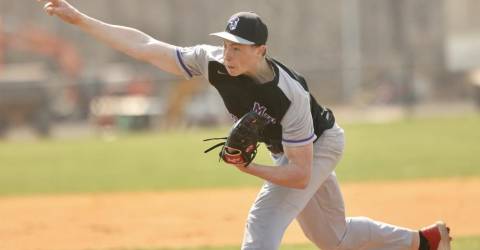 Crusaders lose to Wildcats 7-3