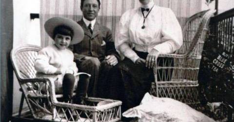 Tuxedo raffle celebrates Titanic