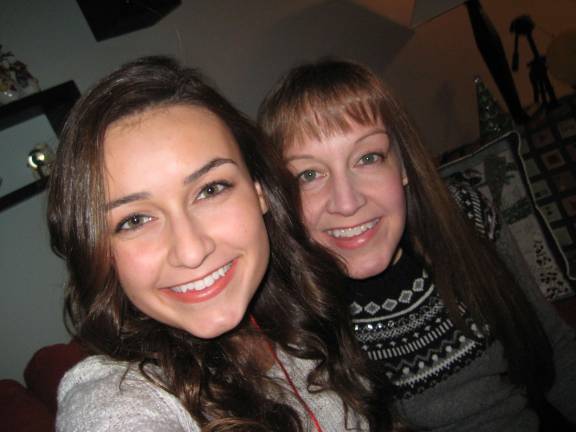 Mother Daughter Look A Like contest