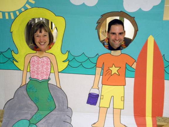 Recreation night supports Smith Clove PTA