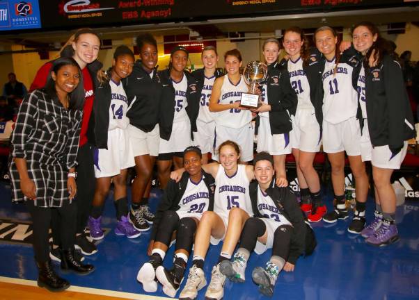 Monroe-Woodbury defeats Somers High School to win the Slam Dunk Tournament